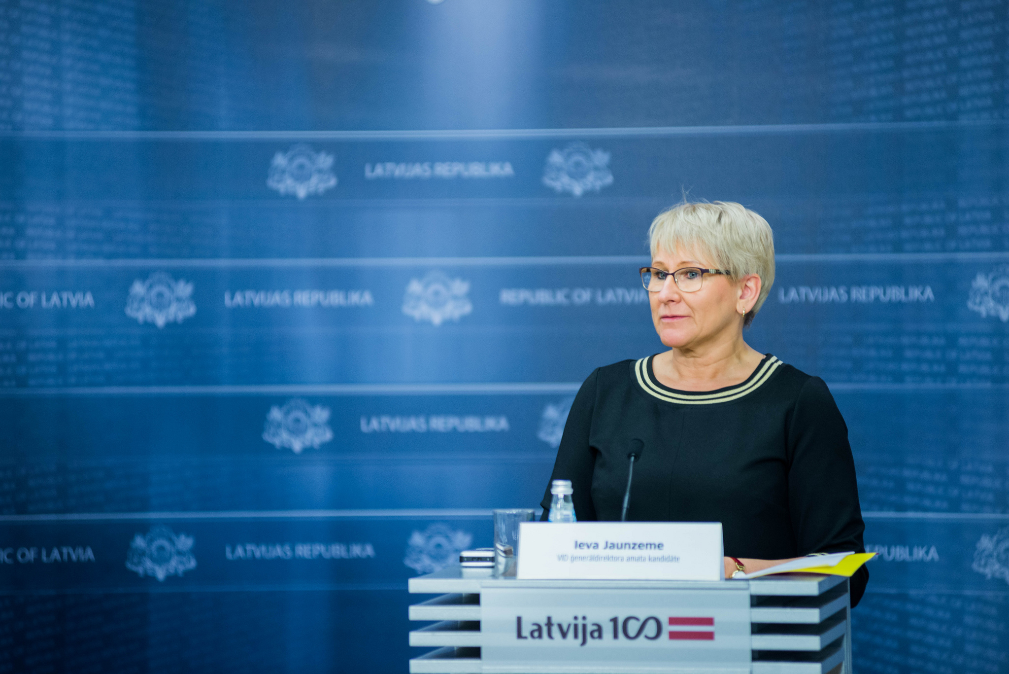 Jaunzeme: Nevar izslēgt, ka būs jāizstrādā jauna kases aparātu reforma | ekonomika.lv