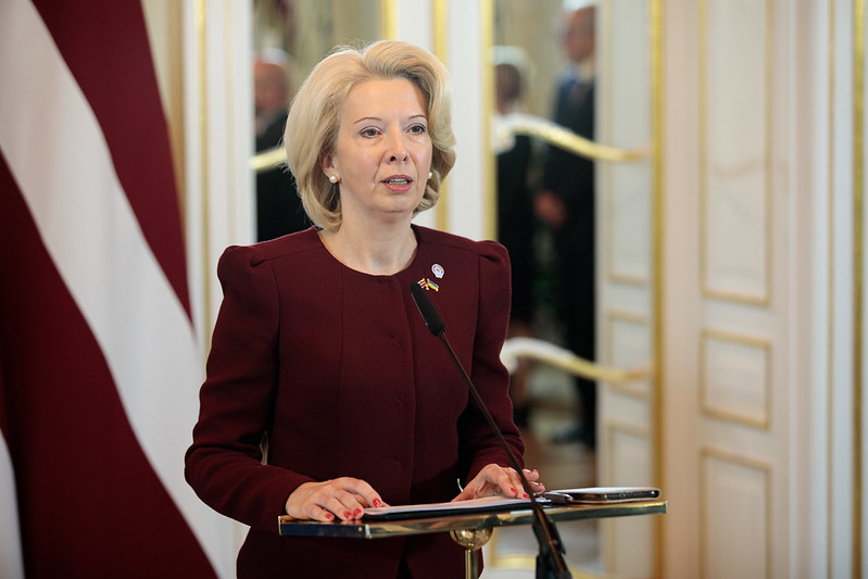 Mūrniece: Esam trīskāršojuši Bruņoto spēku atbalstu mūsu robežsargiem | ekonomika.lv