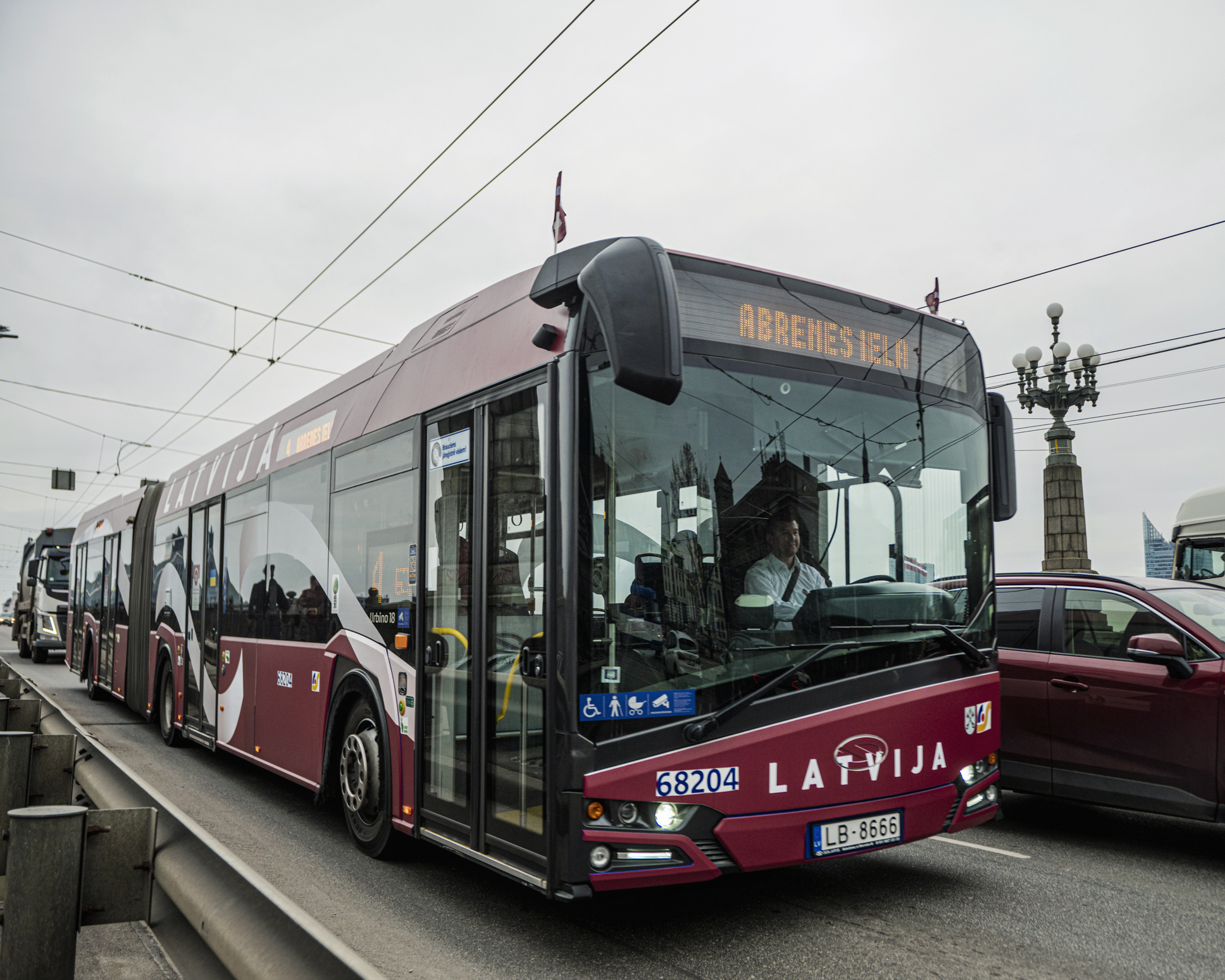 18. novembrī Rīgas pilsētas sabiedriskais transports un autostāvvietas ...